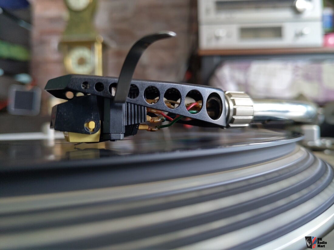 Technics SL-150 turntable + SME 3009 tonearm Photo #4524367 - UK Audio Mart