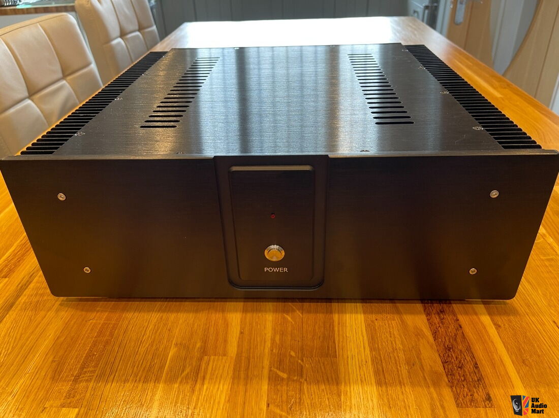 Rotel Amplifier based on the Rotel RB Series For Sale - UK Audio Mart
