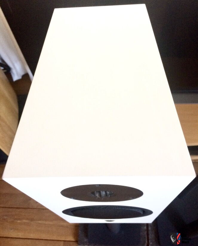 Linn Katan Loudspeakers, White Photo #4758145 - UK Audio Mart