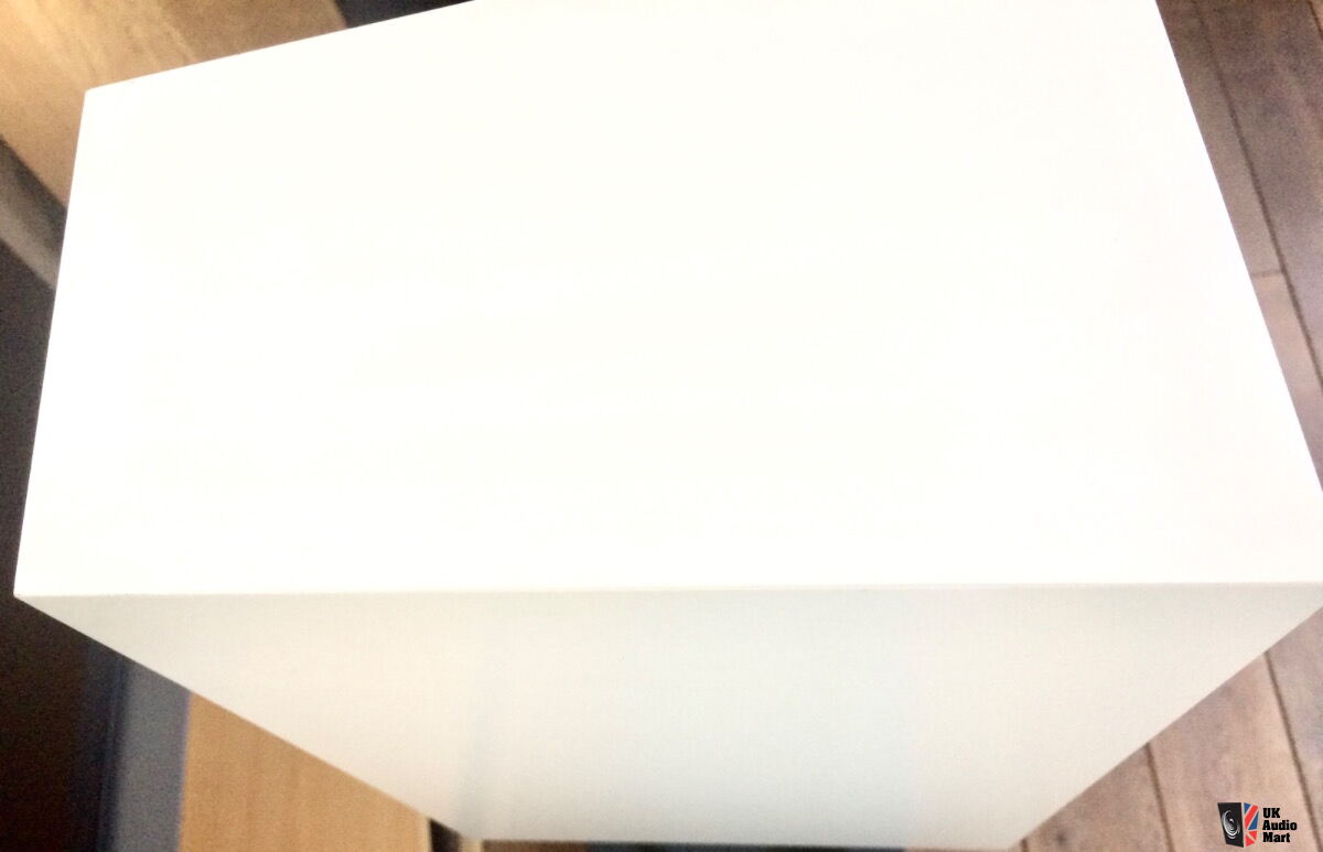 Linn Katan Loudspeakers, White Photo #4758151 - UK Audio Mart