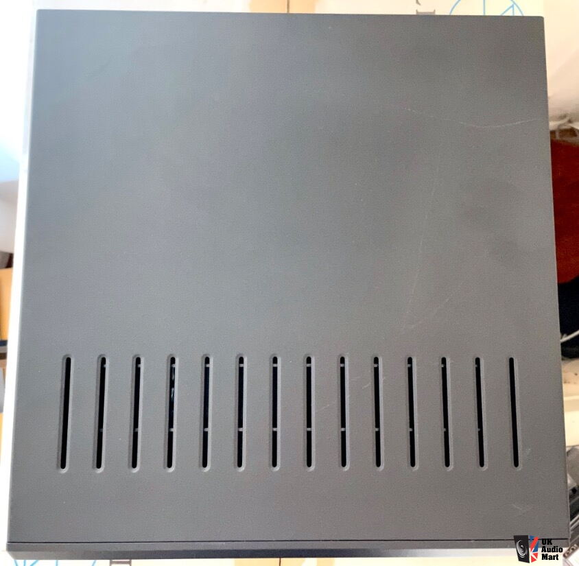 Linn LK85 power amplifier with 4 Poppstar BFA speaker cable plugs Photo ...