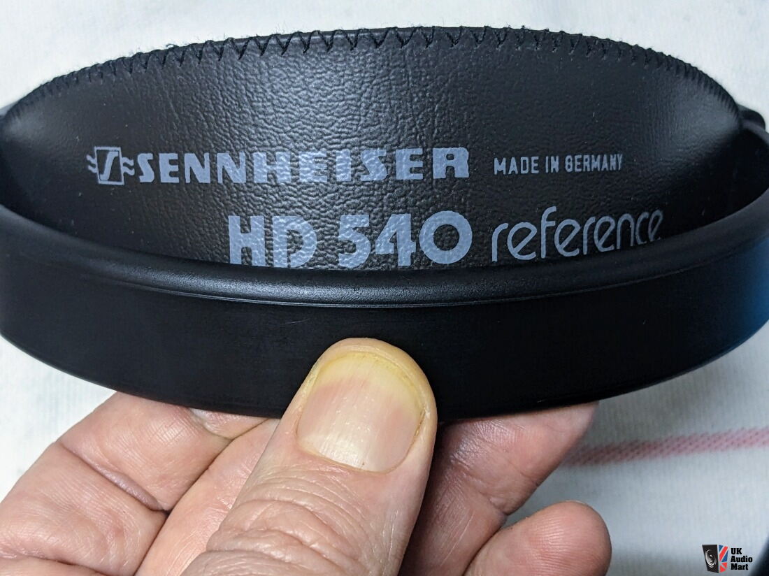 Sennheiser HD 540 Reference 600 Ohm Headphones, Refurbished Ear Pads ...