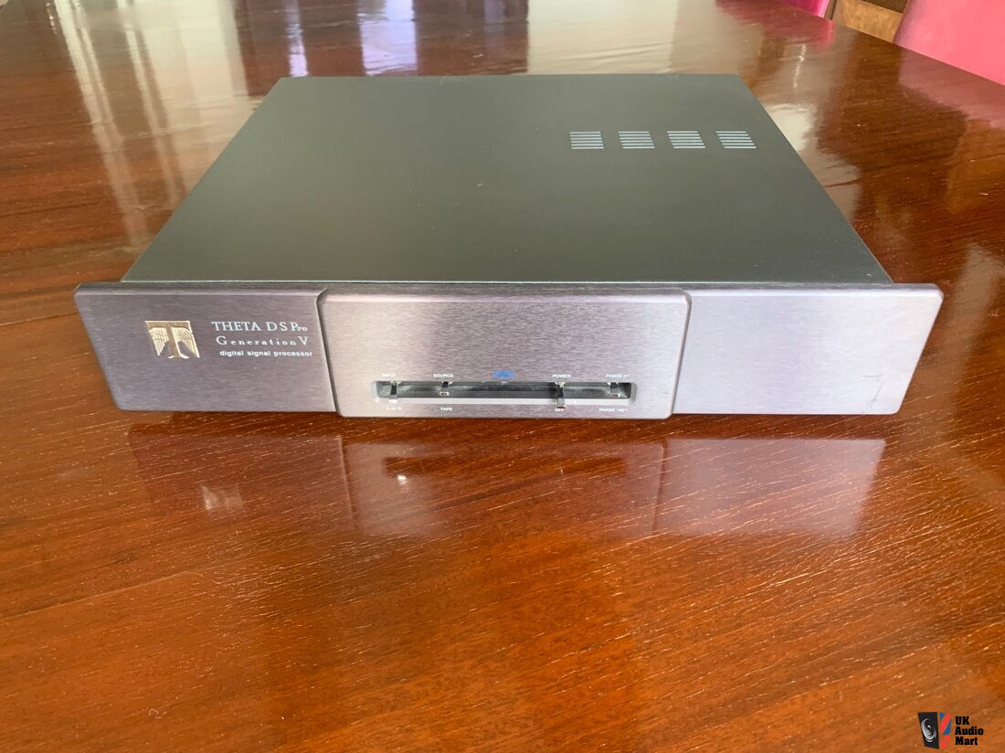 Theta DS PRO GEN VA HDCD Photo #5121409 - UK Audio Mart