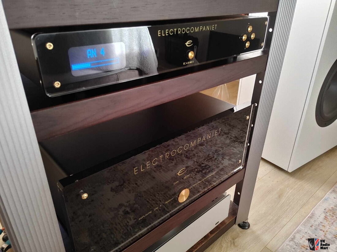 Electrocompaniet EC 4.8 MK2 + AW250-R pre and power amplifier for sale ...