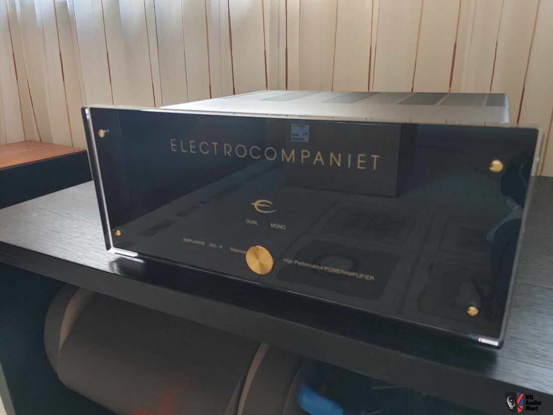 Electrocompaniet EC 4.8 MK2 + AW250-R pre and power amplifier for sale ...