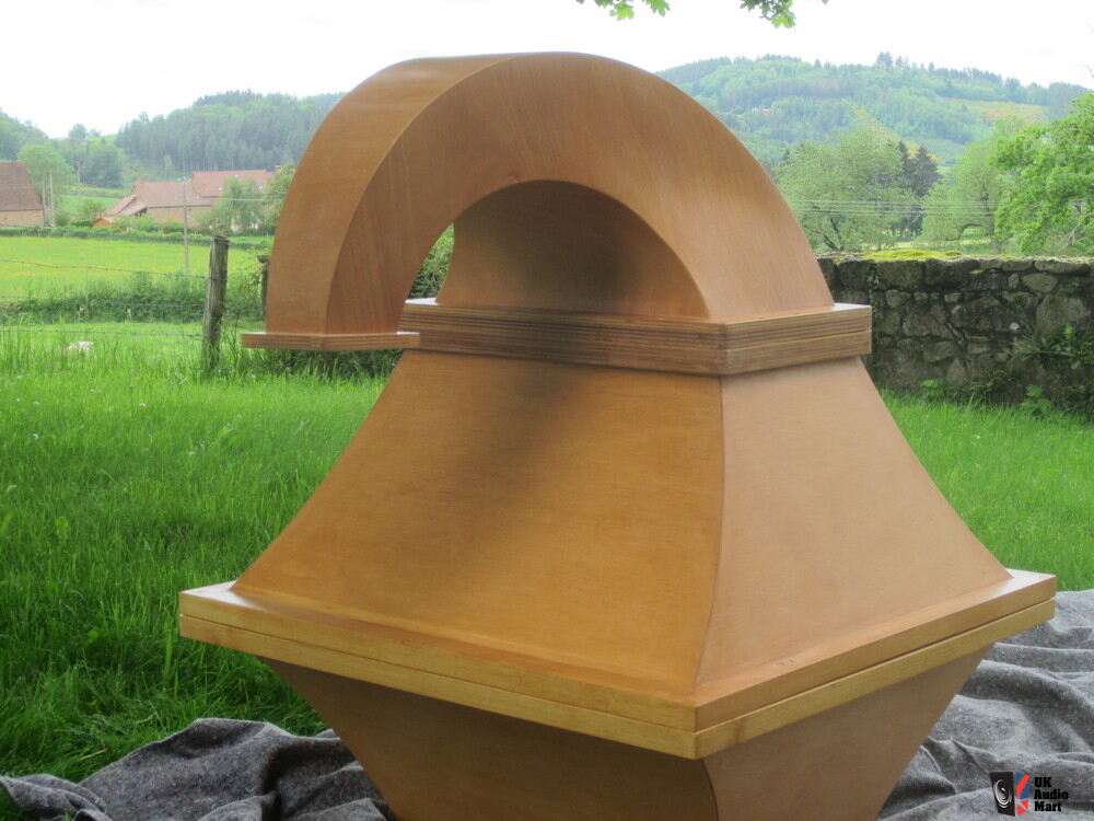 Sato horns Photo #5148018 - UK Audio Mart