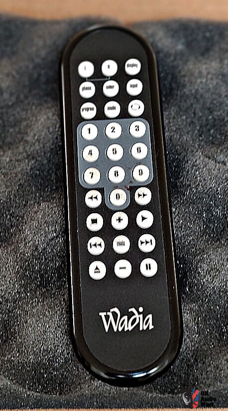 Wadia S7i Integrated CD Player / Decoding Computer Photo #5229381 - UK ...