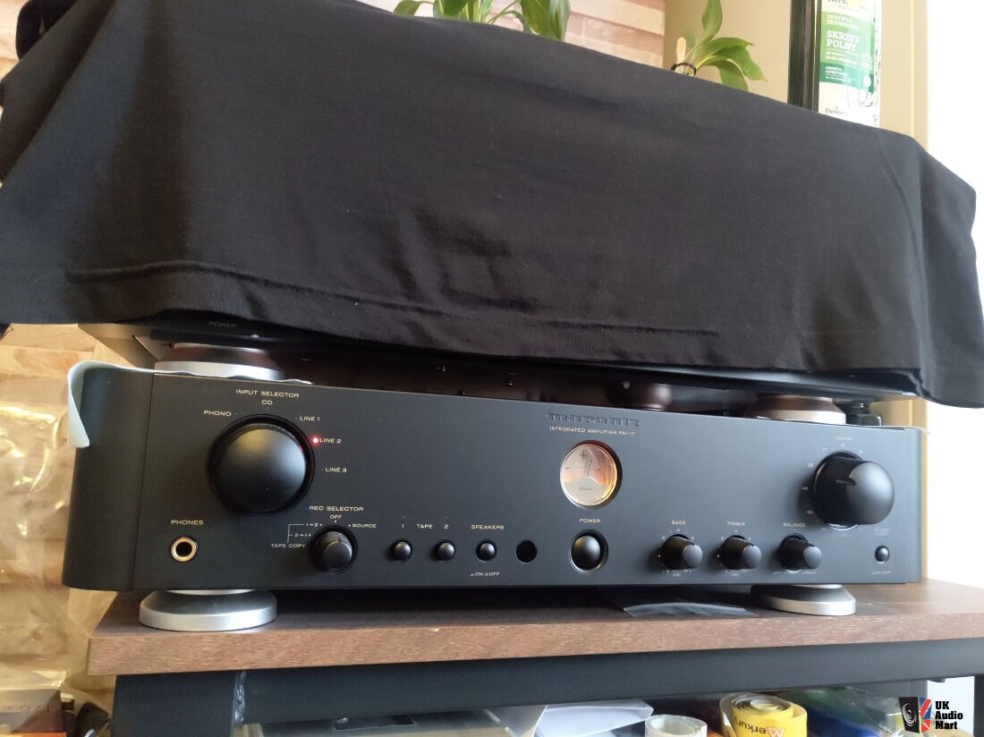 Marantz PM-17 integrated amplifier Photo #5284480 - UK Audio Mart
