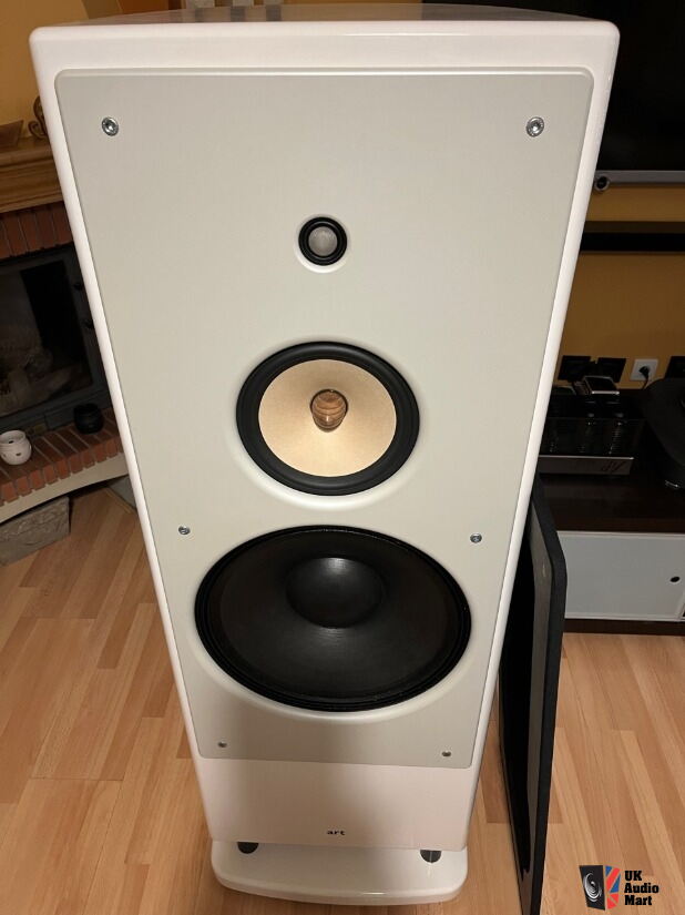 ART Loudspeakers DRAM Diamond 15 Silver Reference Photo #5520421 - UK ...