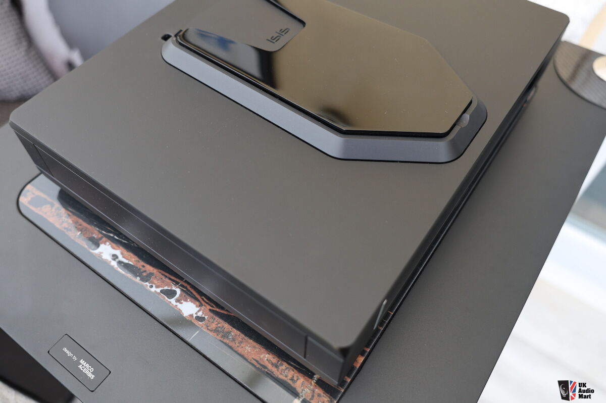 Rega ISIS CD Player Photo #5798828 - UK Audio Mart