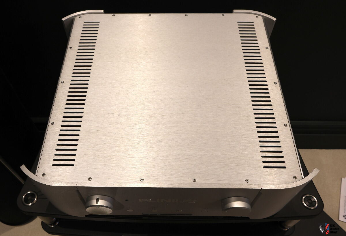 Plinius Reference M-10 Dual Mono Preamplifier Photo #6081327 - UK Audio ...