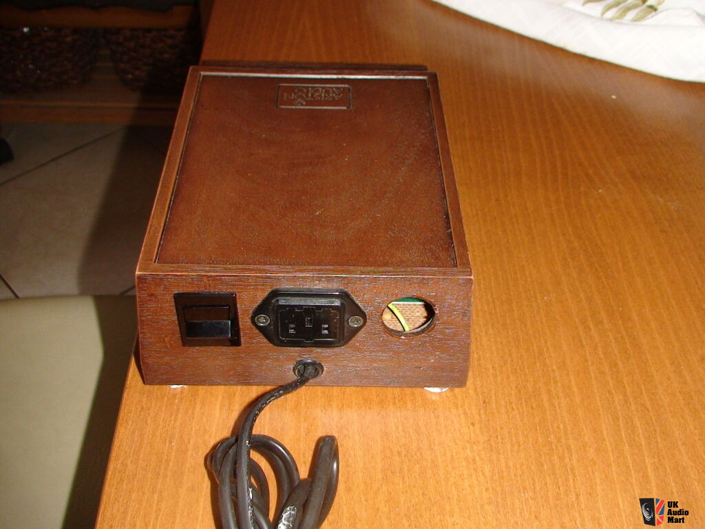 ARISTON TURNTABLE EXTERNAL CONTROLER A.A.S.S Photo #618409 - UK Audio Mart