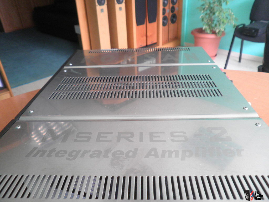 Roksan Caspian M2 series integrated amplifier Photo #847417 - UK Audio Mart