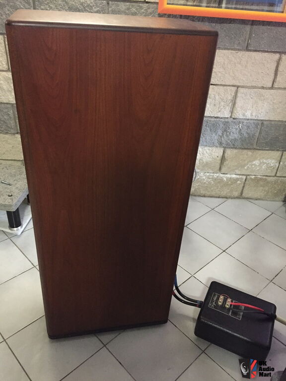Hales AUDIO System TWO SIGNATURE Photo #961772 - UK Audio Mart