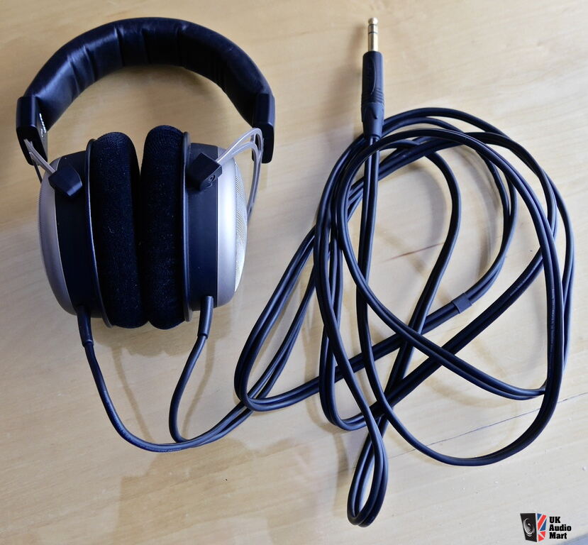 Beyerdynamic T1 Tesla Headphones Photo #988597 - UK Audio Mart